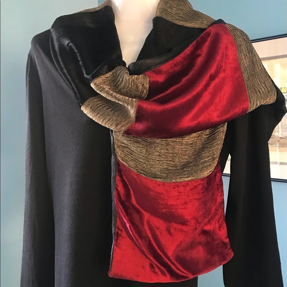 Two's Company | Accessories | Silk And Velvet Scarf By Twos Company Of ...